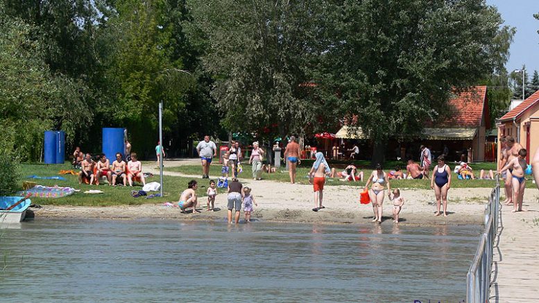 Balatonkenese Alsóréti szabadstrand | Balatontipp