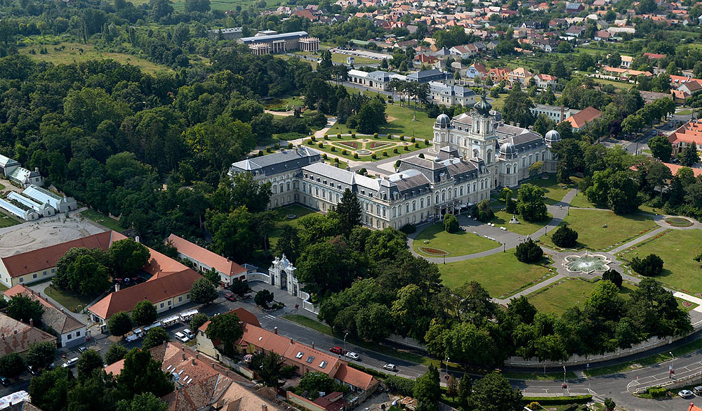 Keszthely – Új szemlélettel újítják fel a többszörösére növekvő ...