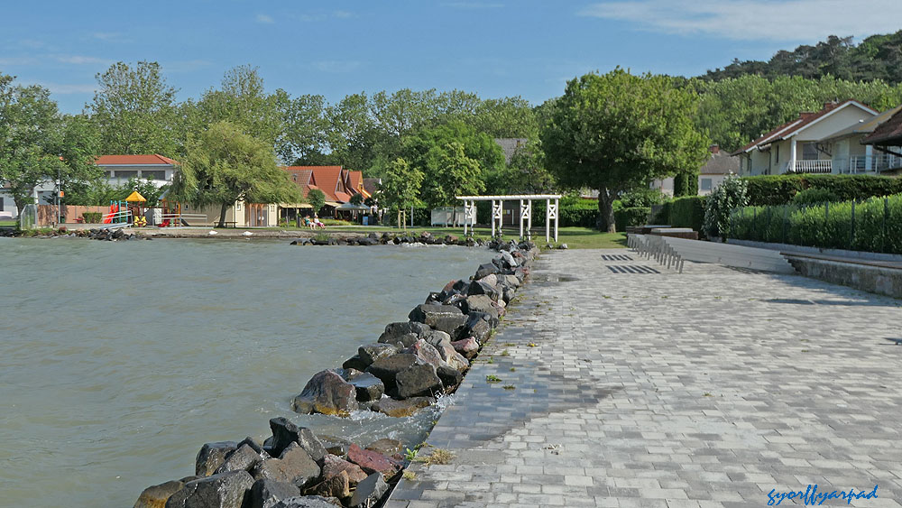 Balatonboglár – Kodály utcai szabadstrand – balatontipp.hu